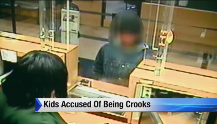 12-year-old robs bank, 16-year-old gets locked in-between bank doors ...
